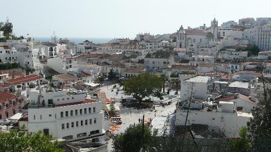Het oude en nieuwe centrum van Albufeira - GoAlbufeira.nl